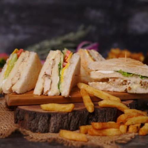 BBQ Malai Club Sandwich | Chillee'z
